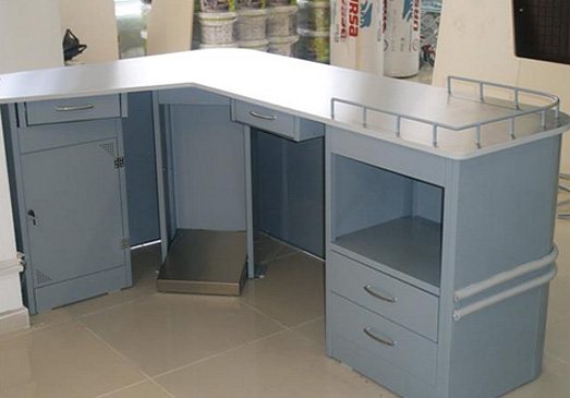 Customer Service & Infodesk by umdasch Madosan